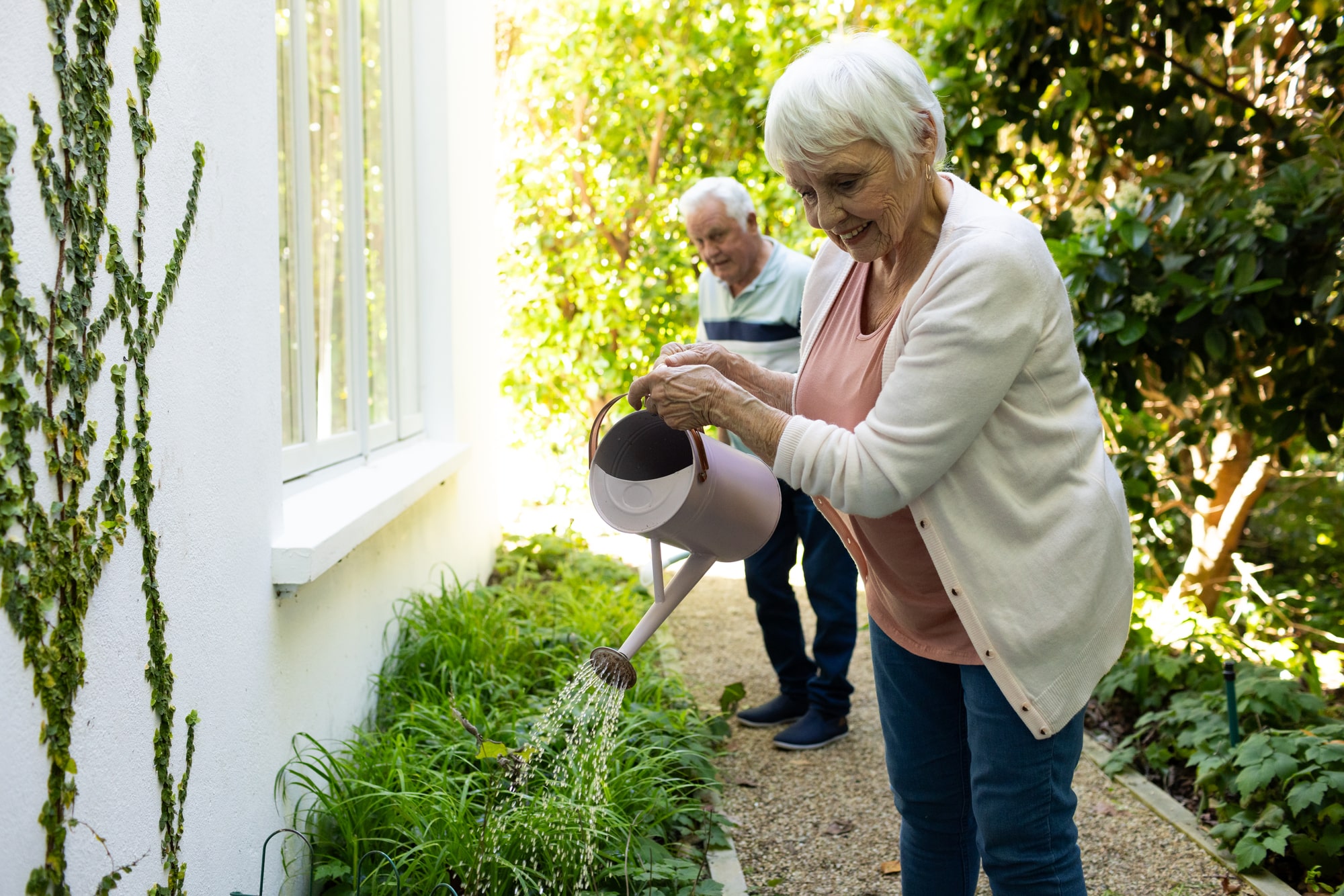 10 Low Impact Outdoor Activities for Seniors | Lighthouse