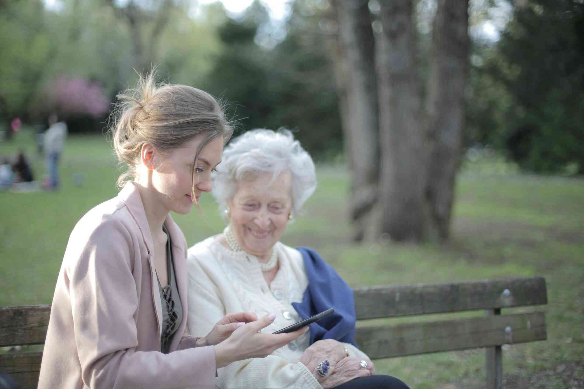 Intergenerational Activity Ideas for Seniors
